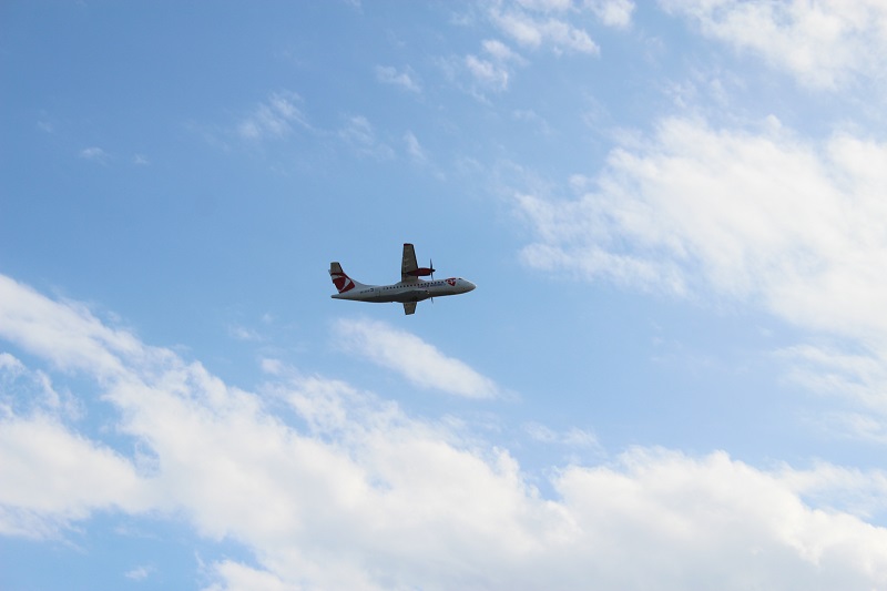 Pierwszy lot z Radomia do Pragi. Samolot wystartował [ZDJĘCIA ...