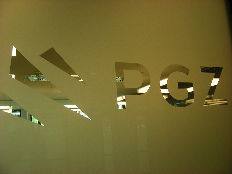 PGZ przenosi ponad 20 miejsc pracy z Warszawy do Radomia - Polityka ...