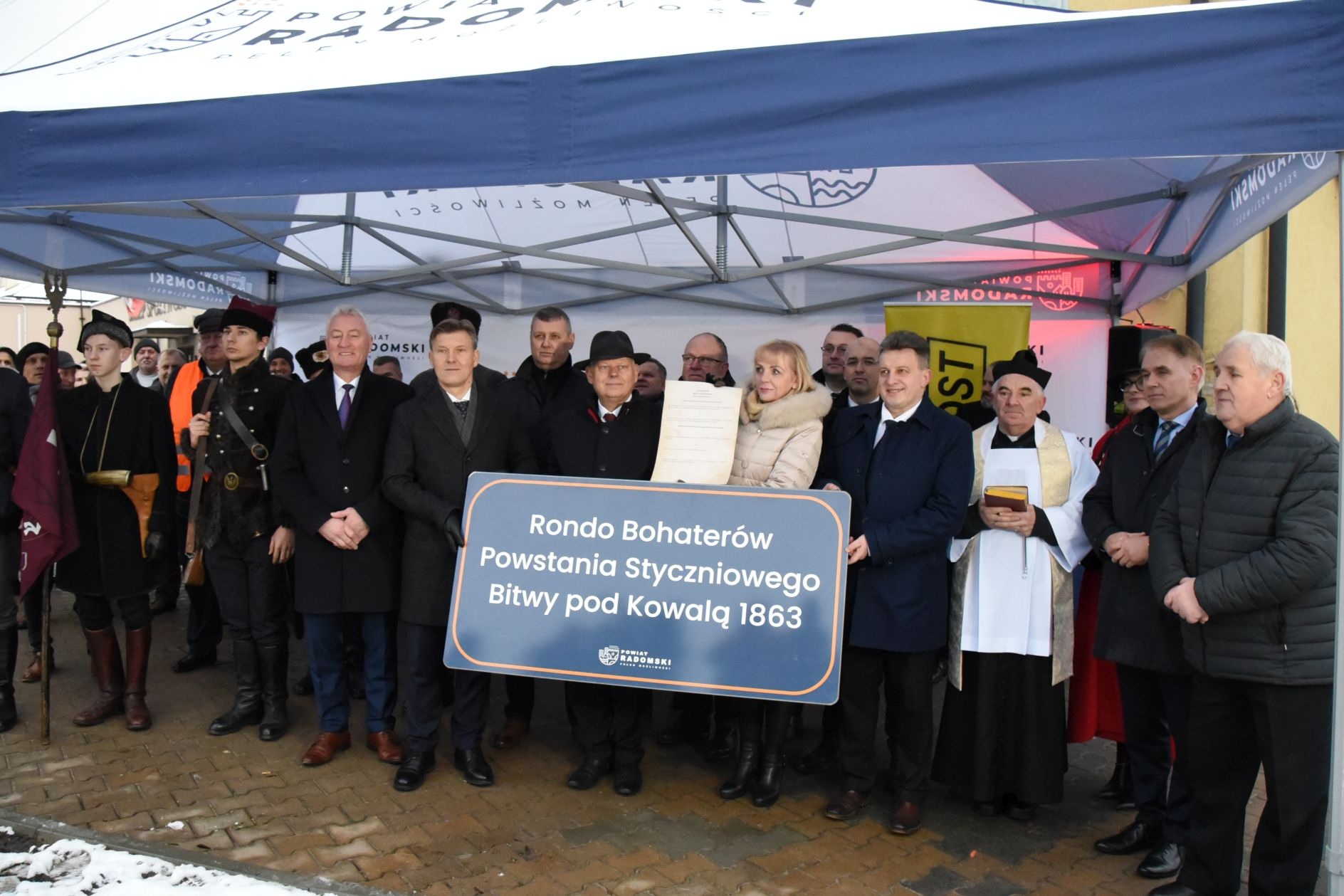 Rondo w Kowali otwarte po przebudowie - Wiadomości Region - Radom24.pl